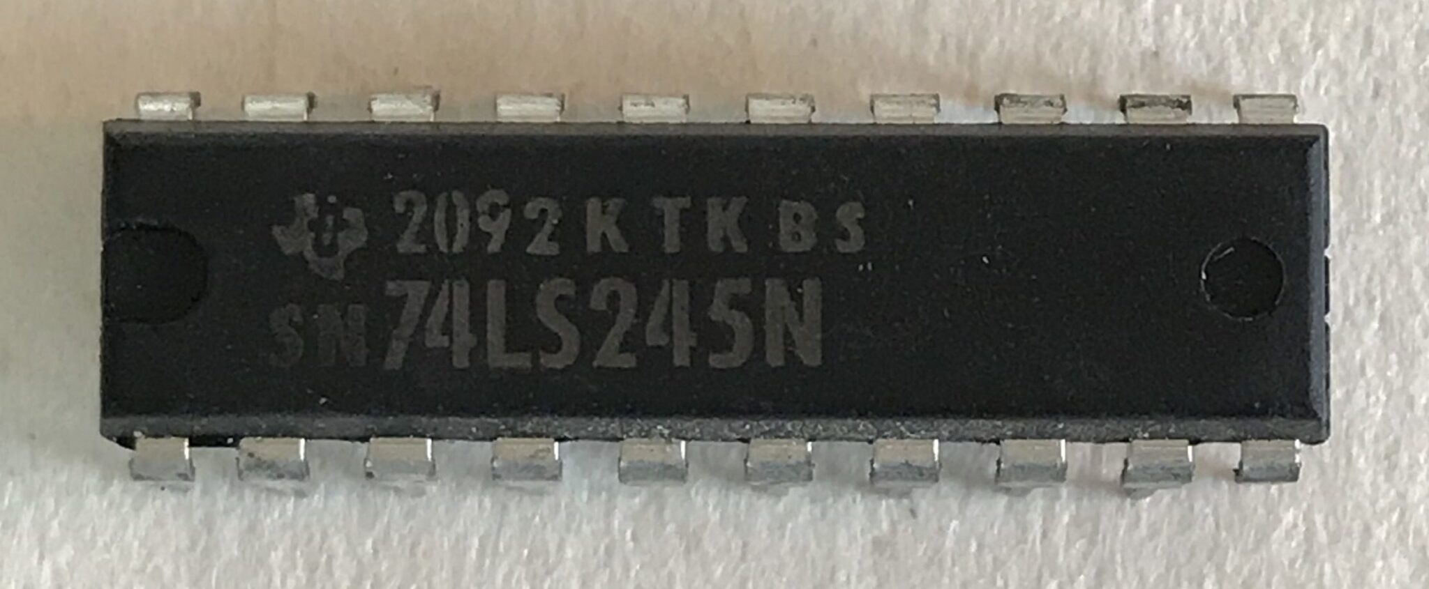 74LS245N – Microcomputer Technology アーカイブス